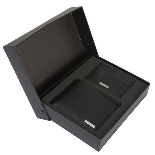 Custom Wallet Packaging Boxes - Packaging Forest LLC